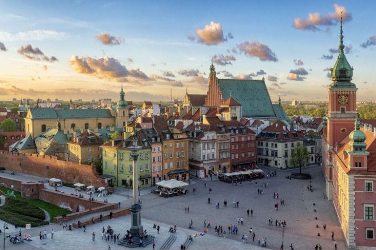 The 4 best areas to stay in Warsaw - Poland Travel Expert